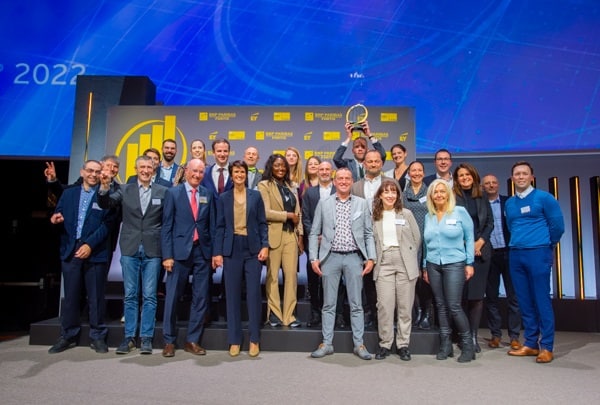 Meurens Natural Voted Entrepreneur of the Year 2022 - vegconomist - the ...