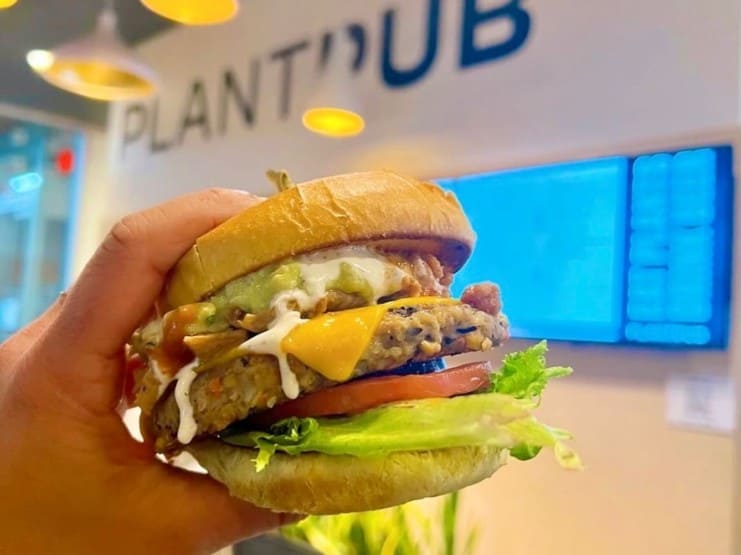 PlantPub and Matthew Kenney to Open World's Largest Vegan Sports Bar in ...